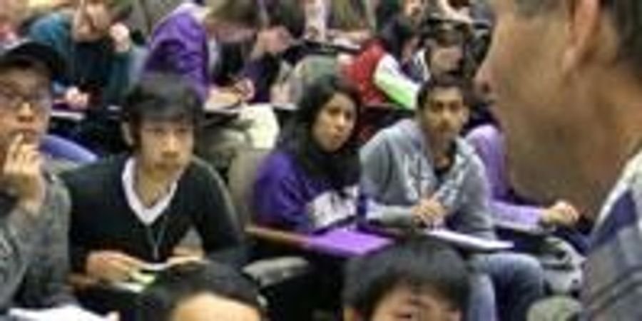 More Undergrads Fail STEM Courses that are Taught Lecture-Style | Lab Manager