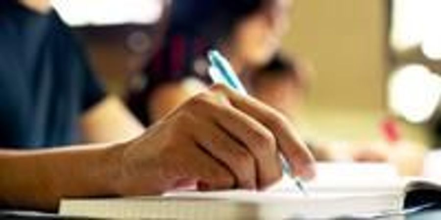 Take Notes by Hand for Better Long-Term Comprehension | Lab Manager