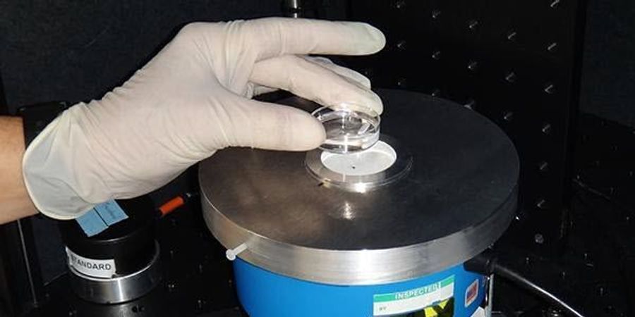 Testing How Well Narrow Wavebands of UV Light Kill Germs | Lab Manager