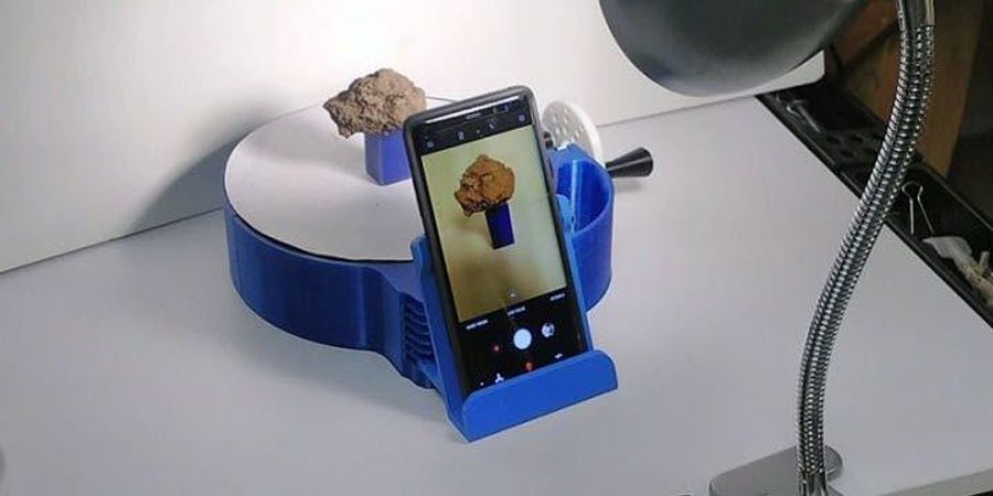 Smartphones Prove to Be Time-Saving Tools for Soil Analysis | Lab Manager