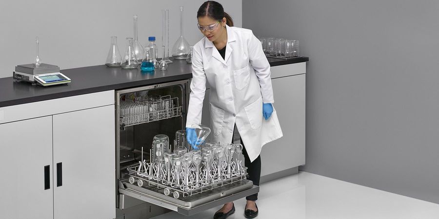 STERIS Launches the Revamped Reliance® 100 Series Laboratory Washers ...