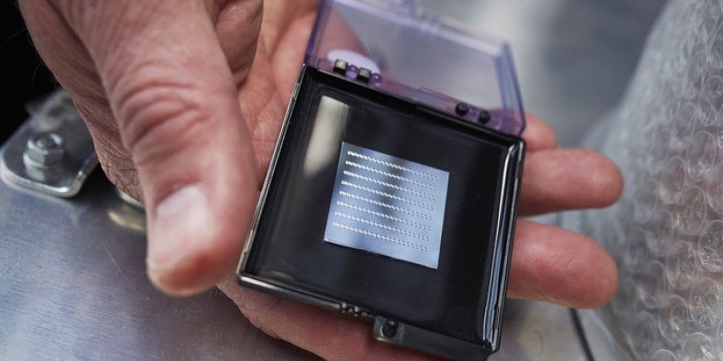 Compact Amplifier Could Revolutionize Optical Communication | Lab Manager