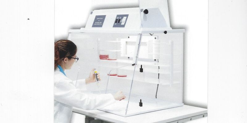 Plas-Labs Has Developed a New, Larger PCR Chamber | Lab Manager