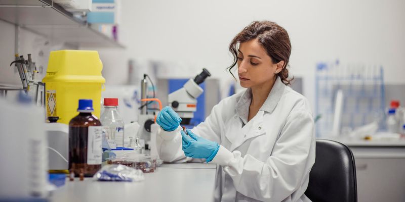 Breaking the Glass Ceiling in Science by Looking at Citations | Lab Manager