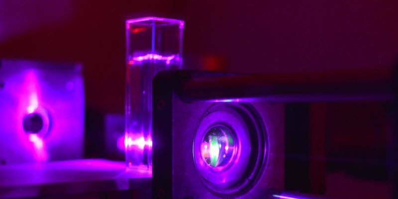 ‘Lab on a Chip’ Opens Door to Widespread Use of Portable Spectrometers | Lab Manager