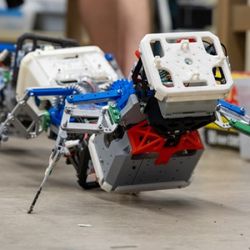 Researchers Develop Intelligent Handheld Robots | Lab Manager