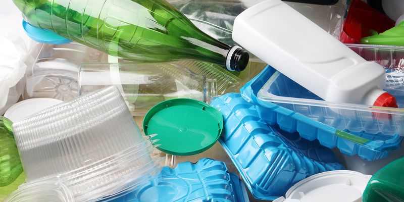 New Recycling Process Could Find Markets for ‘Junk’ Plastic Waste | Lab ...