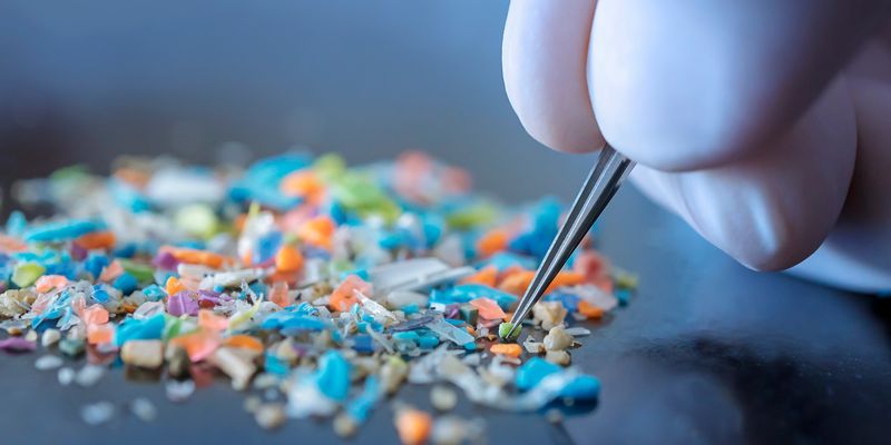 Microplastics Shape Determines How Far They Travel In The Atmosphere