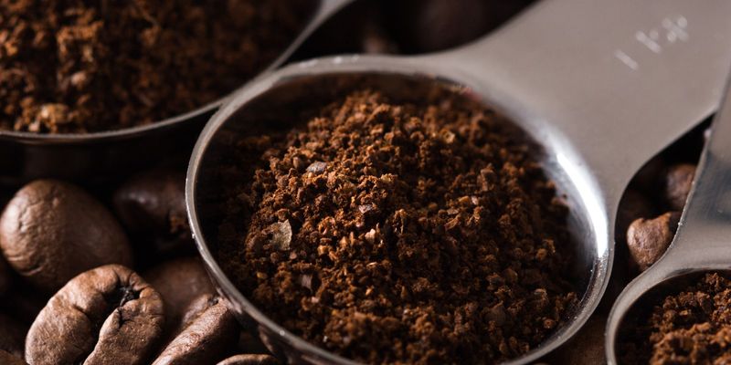 Grinding Coffee with Water Makes a More Consistent and Intense Espresso ...