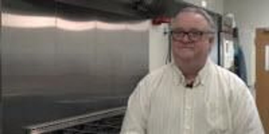 Celebrity Chefs Have Poor Food Safety Practices, Study Finds | Lab Manager