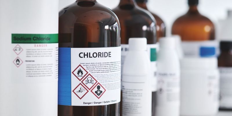 The Dos and Don'ts of Chemical Labeling in the Laboratory | Lab Manager