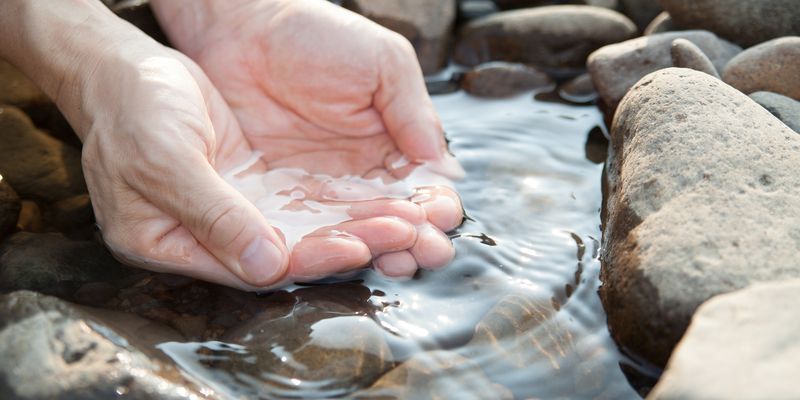 Solar-Powered Water Purification Using Nanomats | Lab Manager