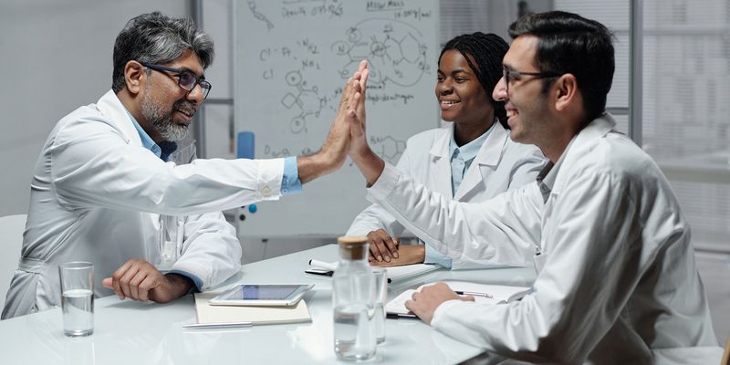 Lab Management Tips Inspired by Improv Comedy | Lab Manager