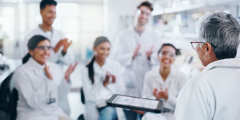 Enable Intrinsically Motivated Lab Staff to Flourish and Succeed | Lab ...