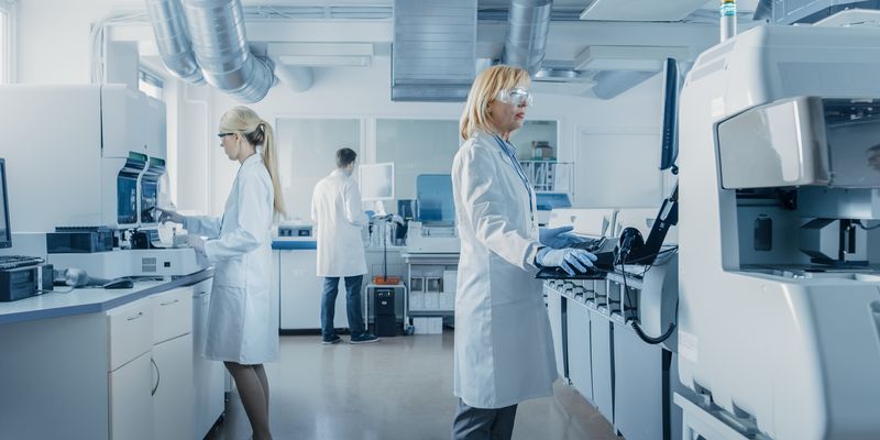 Five Tips to Improve Roles and Responsibilities in the Lab | Lab Manager